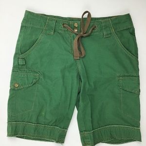 CAbi | Shorts | Cabi Shorts Size 4 Green 442 7 | Poshmark